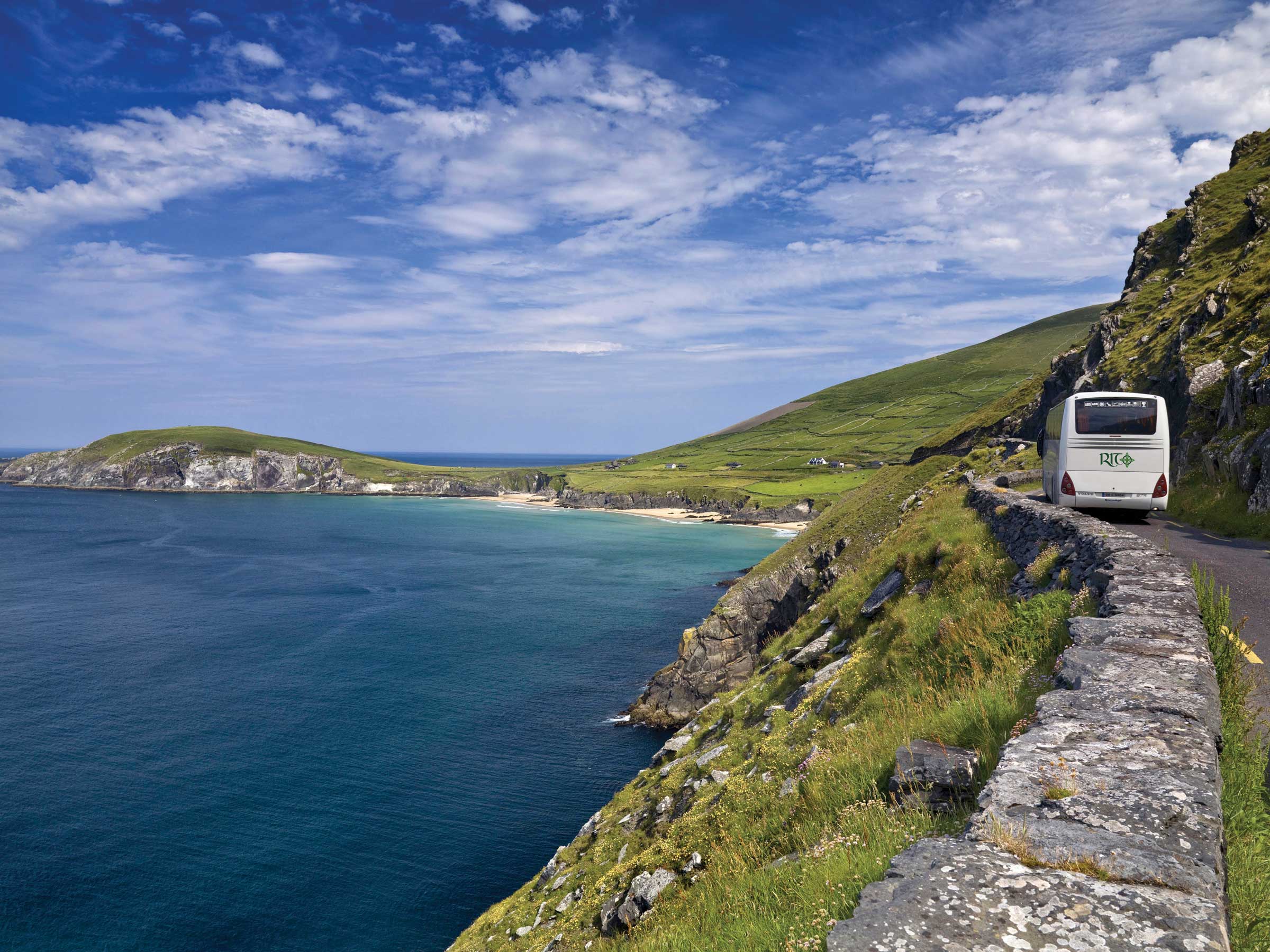 First Class Coach Tours - Royal Scottish Tours